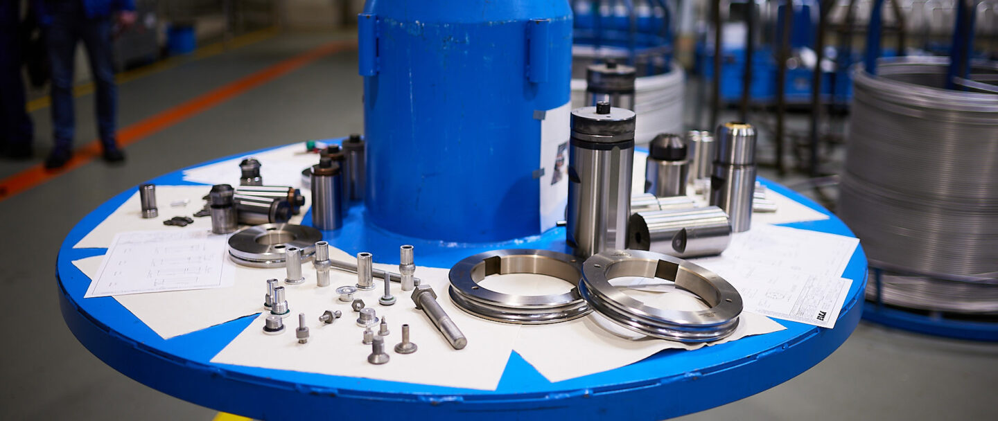 Standard components - ESKA